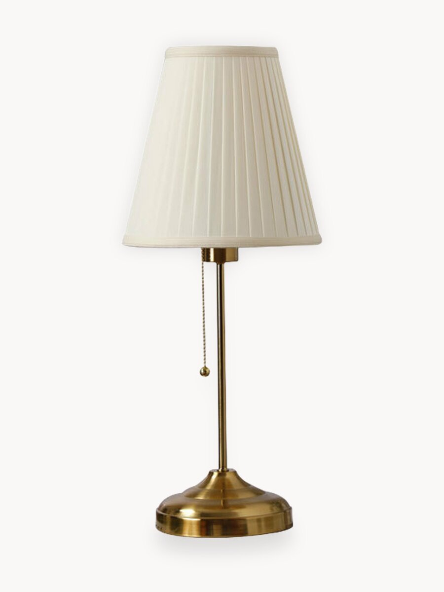 Настольная лампа с текстильным абажуром, латунь/белый, E27, выключатель-шнур, , IKEA стиль