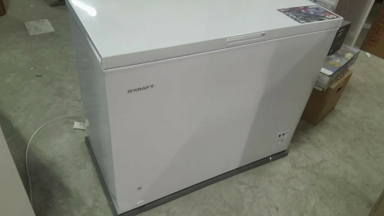 Ларь морозильный KRAFT BD (W)-280 RX белый, 280л (уценка)