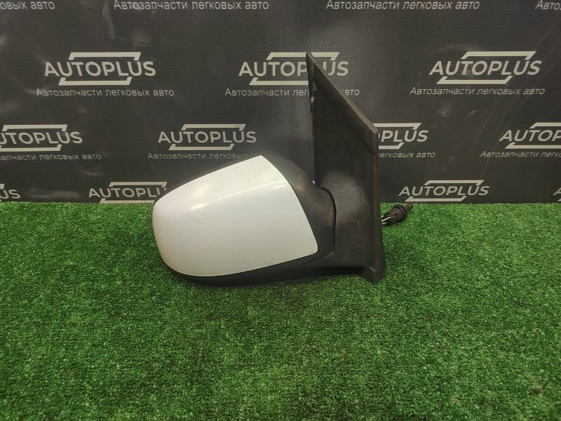 Зеркало боковое Правый Передний Ford Focus 2007 (1.8 QQDB) Б/У с пробегом Арт. 8320