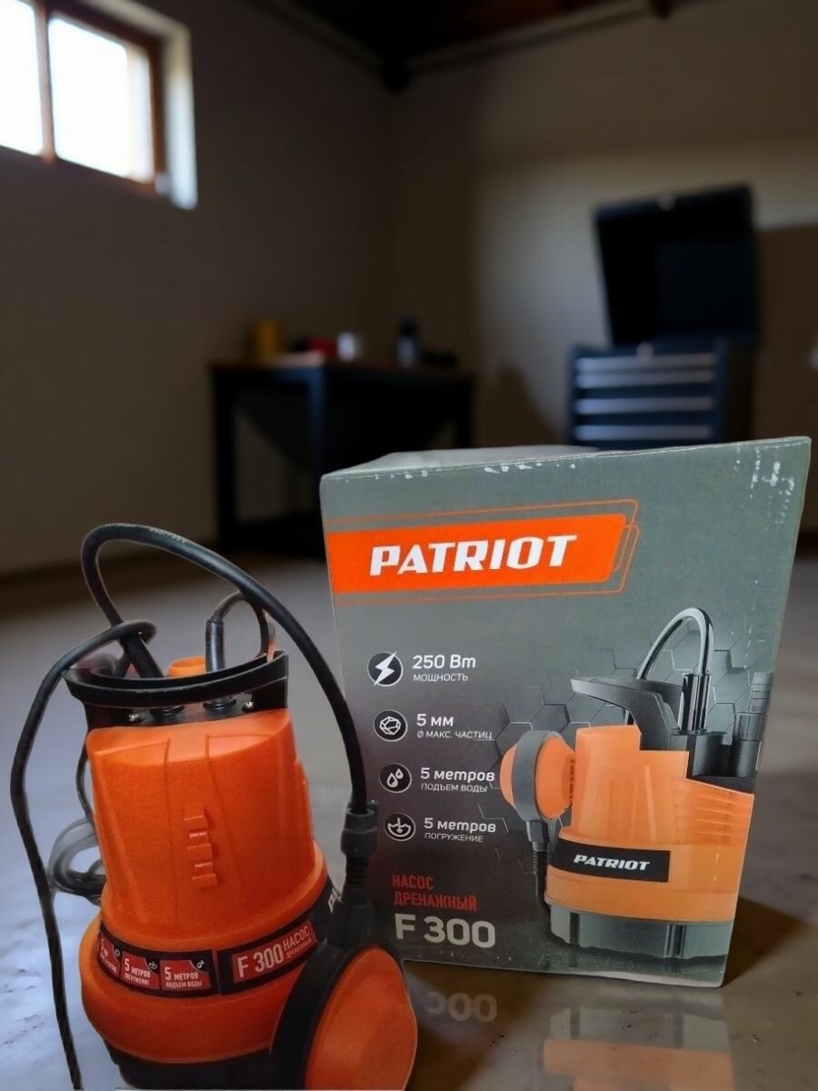 Насос дренажный PATRIOT F 300 для чистой воды