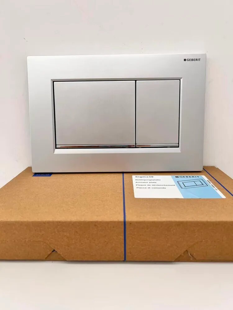 Клавиша смыва Geberit Sigma 30(115.883. KN.1) Хром матовый, с полосами хром глянец