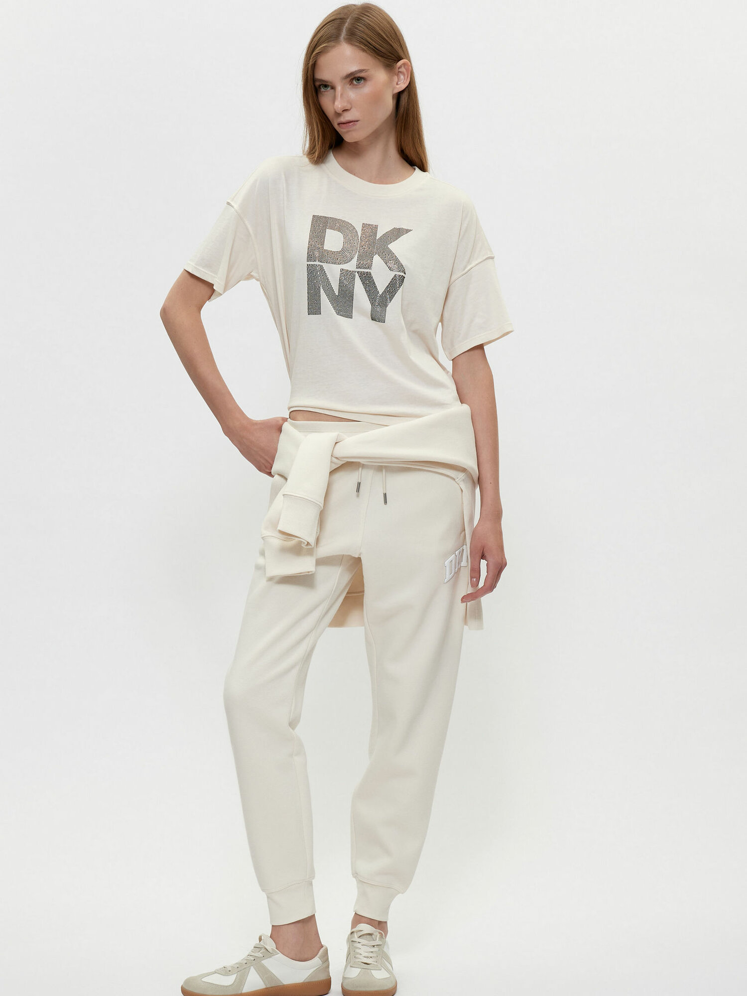 Футболка DKNY, размер M, молочный — фото 1