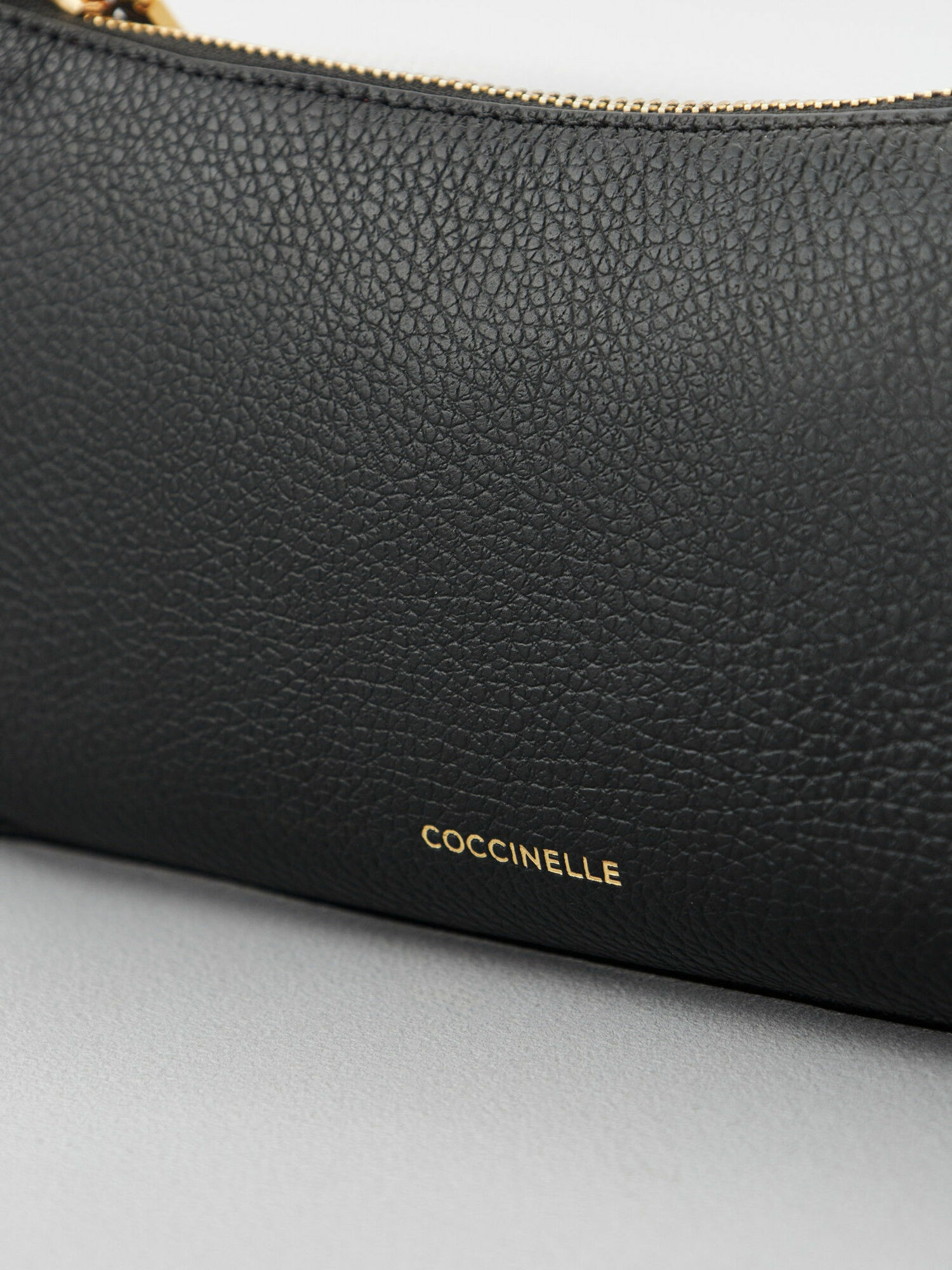 Сумка COCCINELLE, черный — фото 1