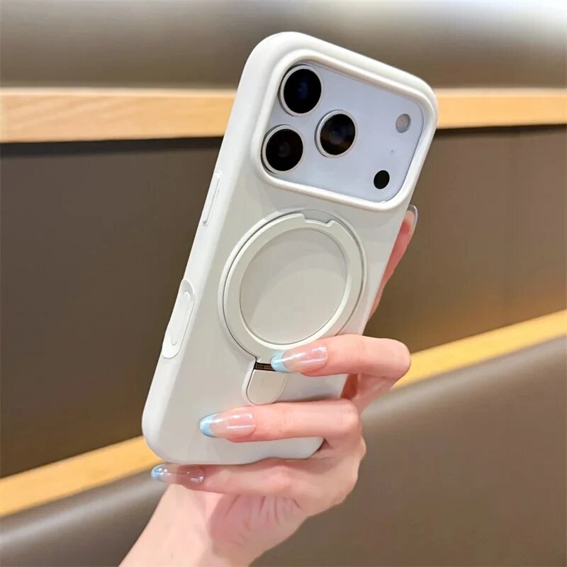 Белый силиконовый чехол Magsafe для iPhone 17 Pro Max
