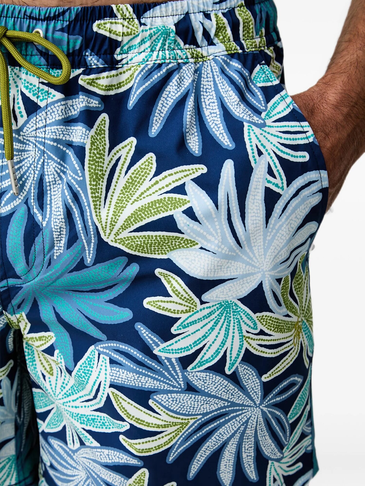 Шорты для плавания Marc O'Polo Leaf-print drawstring swim shorts, размер 48 EU — фото 1