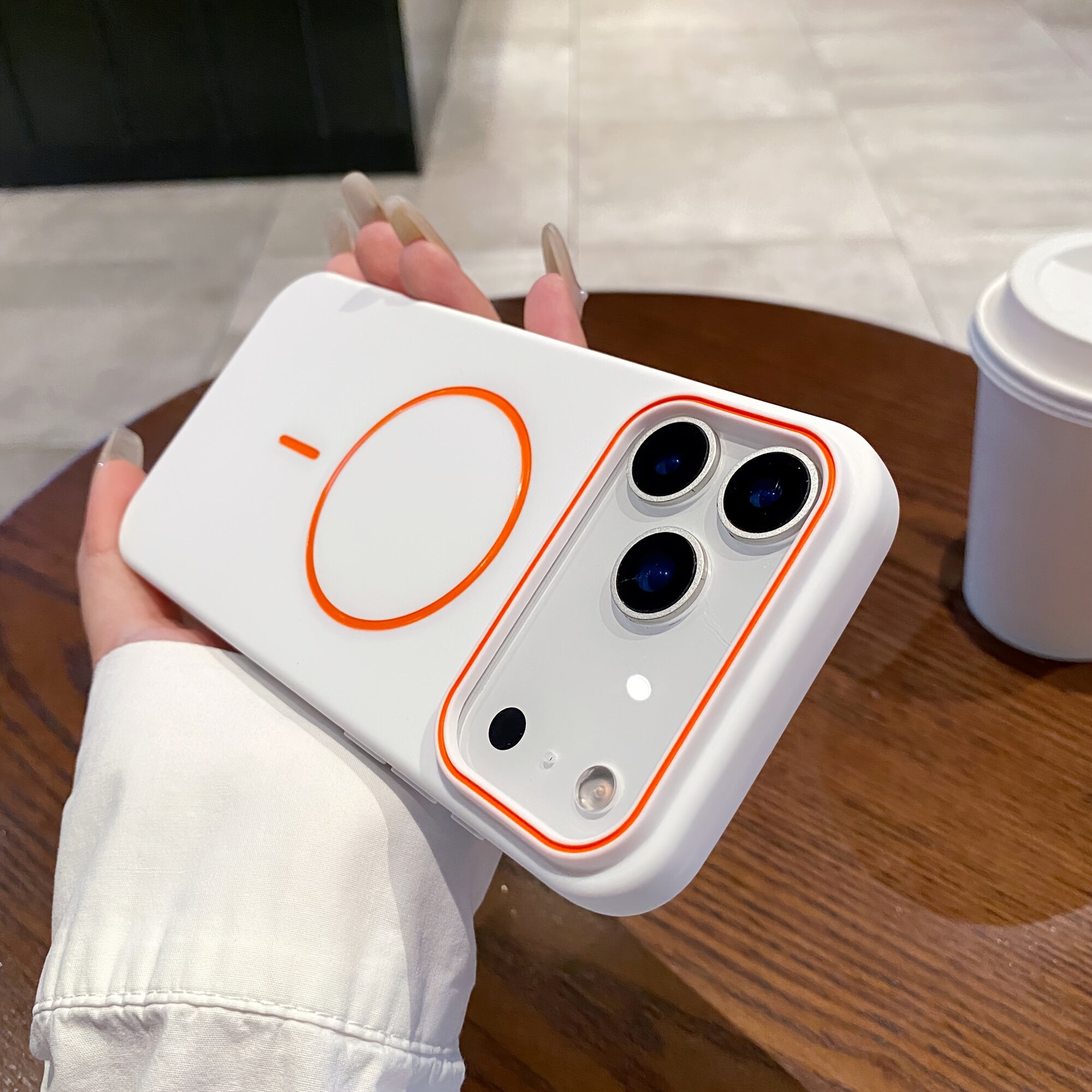 Чехол для смартфона мягкий TPU с цветовой блокировкой, рамкой для камеры и тонким магнитным кольцом, белый, для модели 14 Pro