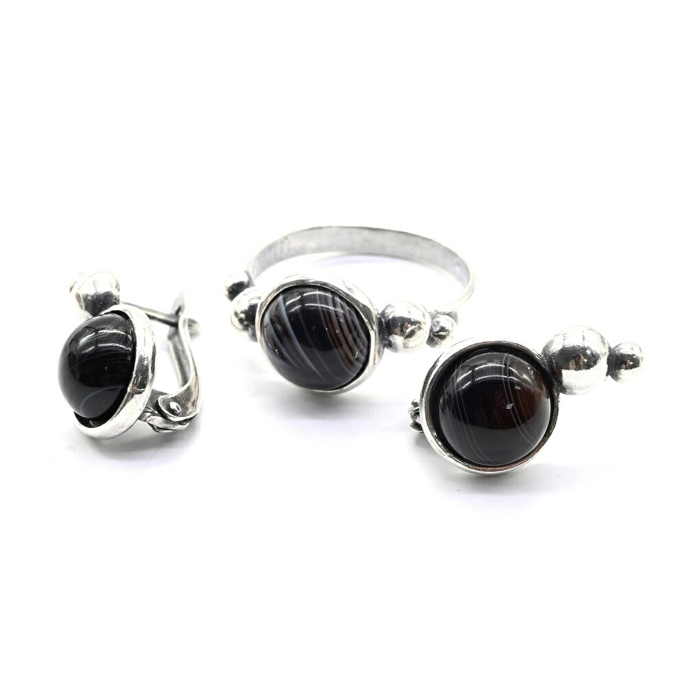 Комплект бижутерии: серьги, кольцо