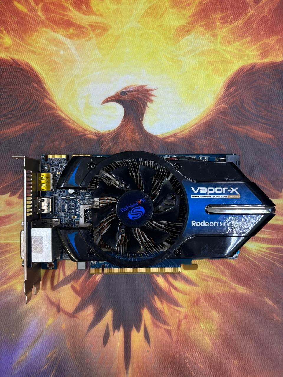Видеокарта Sapphire Vapor-X HD 6750 1GB