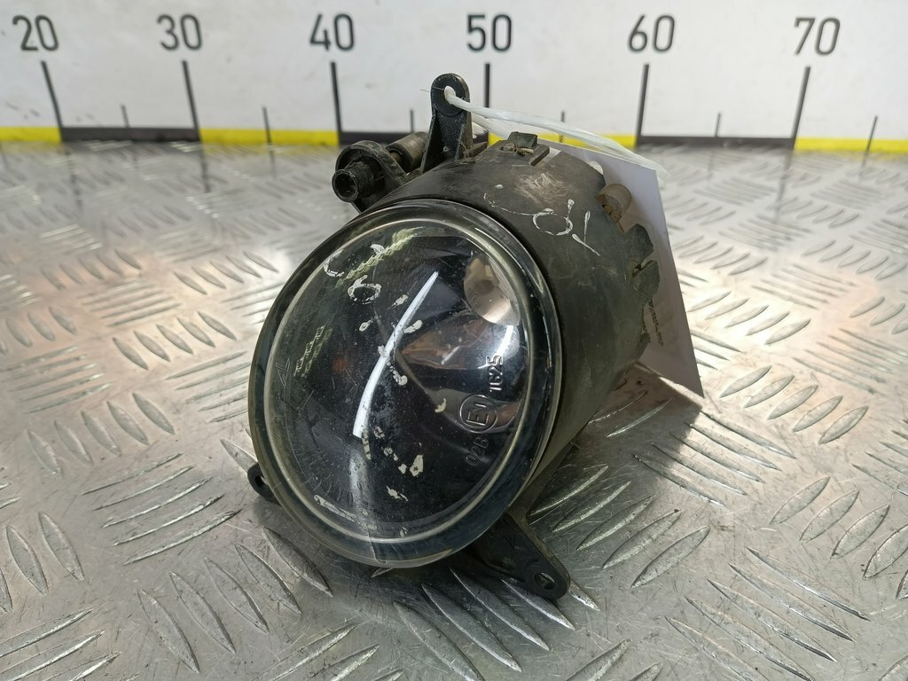 Фара противотуманная передняя Б/У для MITSUBISHI COLT Z30 (2002—2012) MN186265