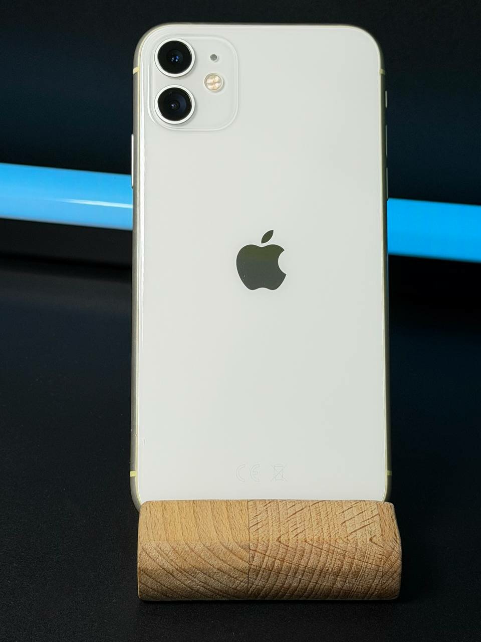 Смартфон Apple iPhone 11, 64gb, White, RU, nano SIM + eSIM