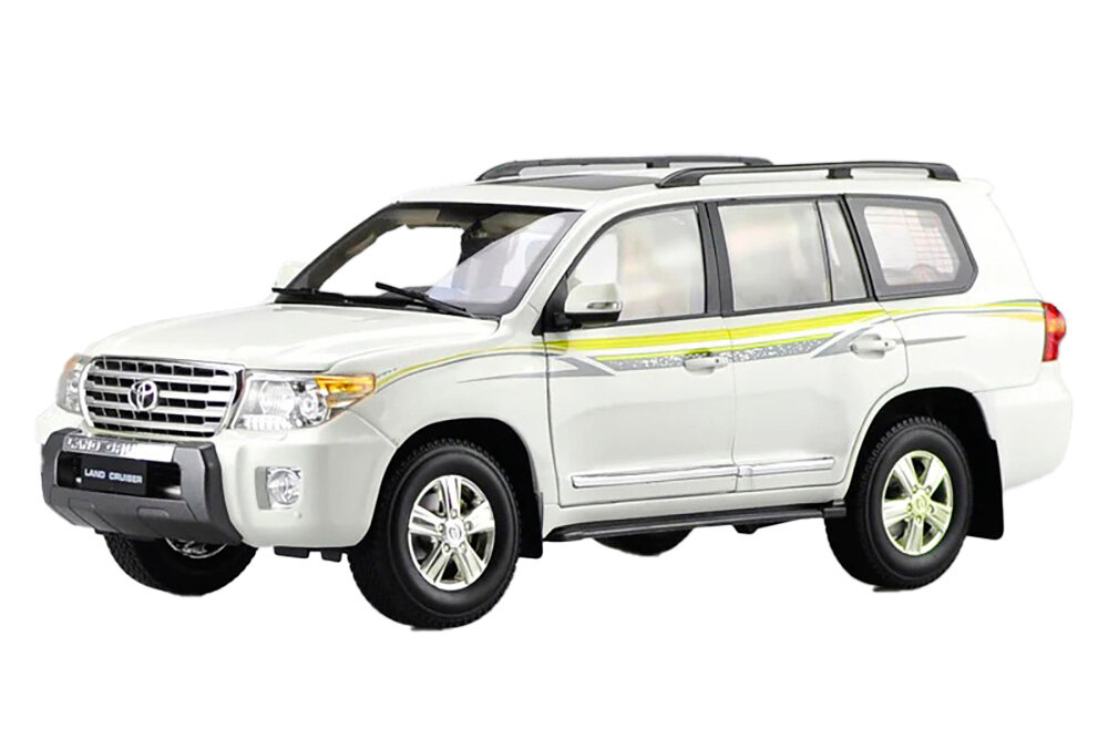 Модель коллекционная PAUDI Toyota land cruiser LC200 white / тойота лэнд крузер ЛС200 белый