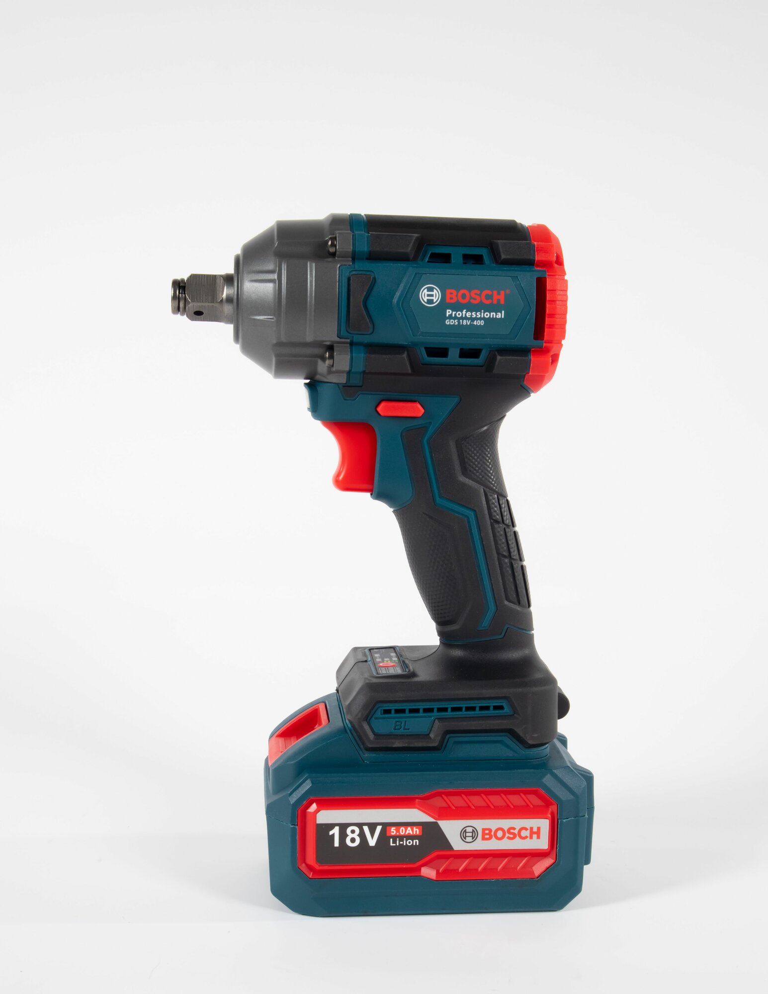 Гайковерт аккумуляторный ударный мощный Bosch GDS18-400 18В 400Нм
