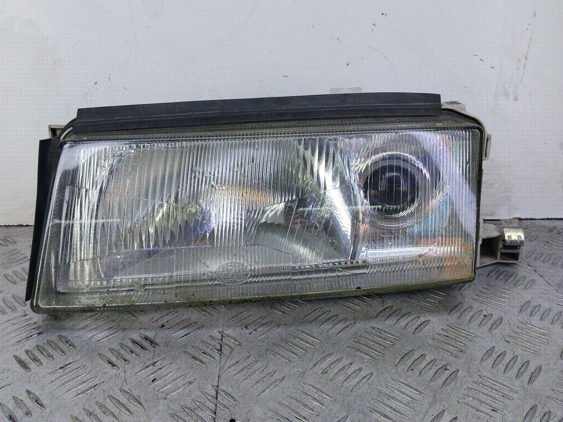 Фара левая Skoda Octavia 1U 2000 24608500