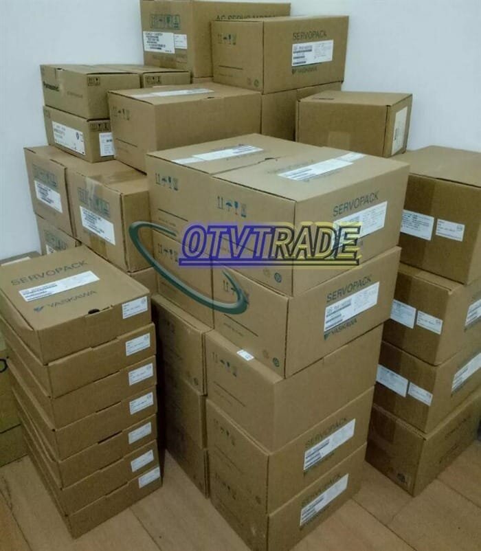 Модуль YASKAWA Servo Motor SGMGV-1AD3A61 SGMGV1AD3A61