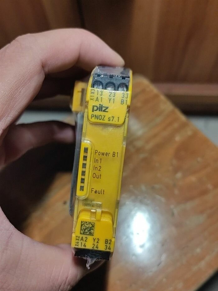 Модуль PILZ 750167 RELAY PNOZ s7 1 24VDC 3n/o 750167