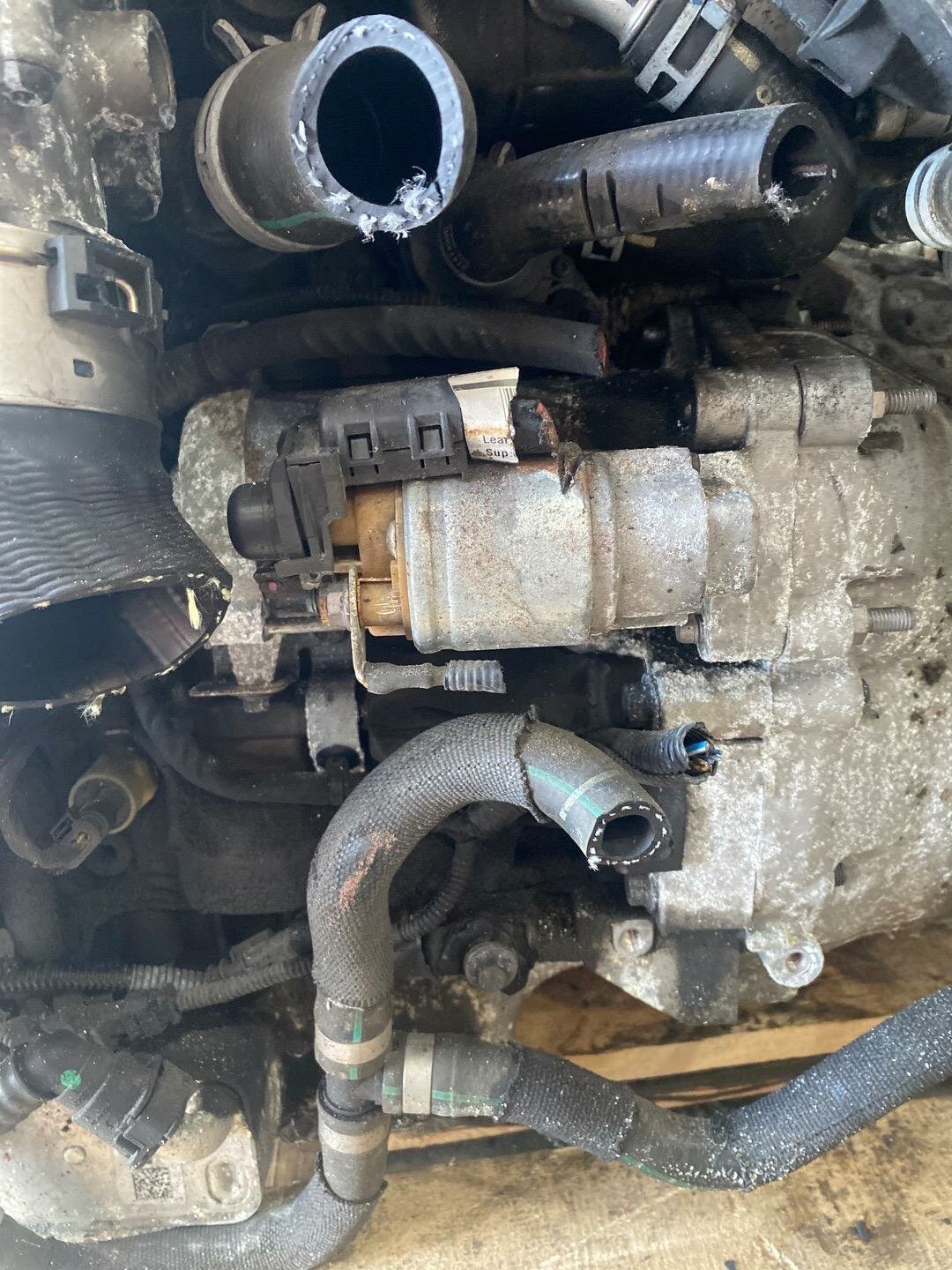 Стартер для Volvo V40 2 2.0 OEM 31419530