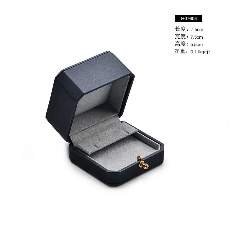 Кожаная шкатулка для украшений Oirlv H07604