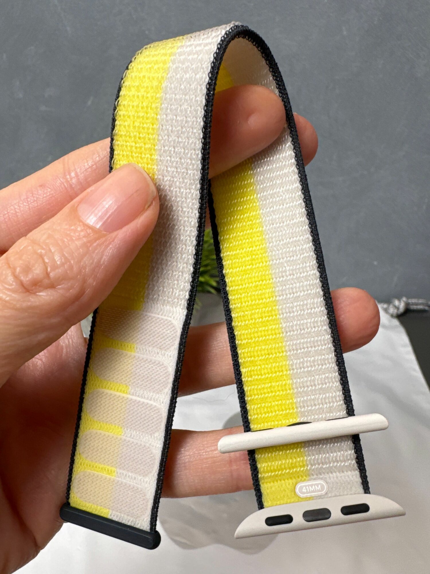 Ремешок Apple Watch (Без коробки) Sport Loop Oat Milk/Lemon Zest 38-40-41mm/42mm (series 10-11)/SE MN5L3ZM/A