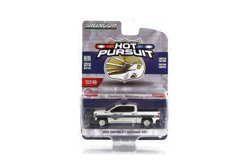 Модель коллекционная GREENLIGHT Chevrolet silverado ssv "general motors fleet police" 2022 (длина модели 6-10 см)