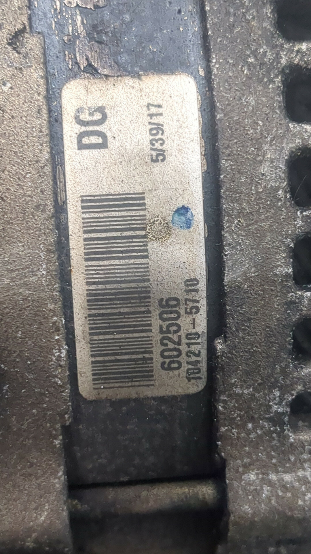 Генератор Ford C-Max Б/У — фото 1