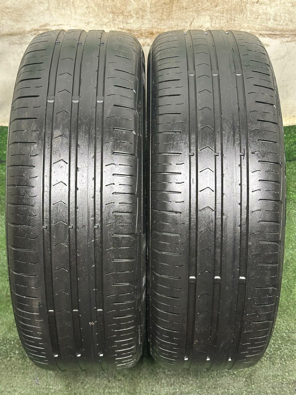 Комплект (2 шт) летних БУ шин Continental ContiPremiumContact 5 185/60 R15 38% износ QGF756737