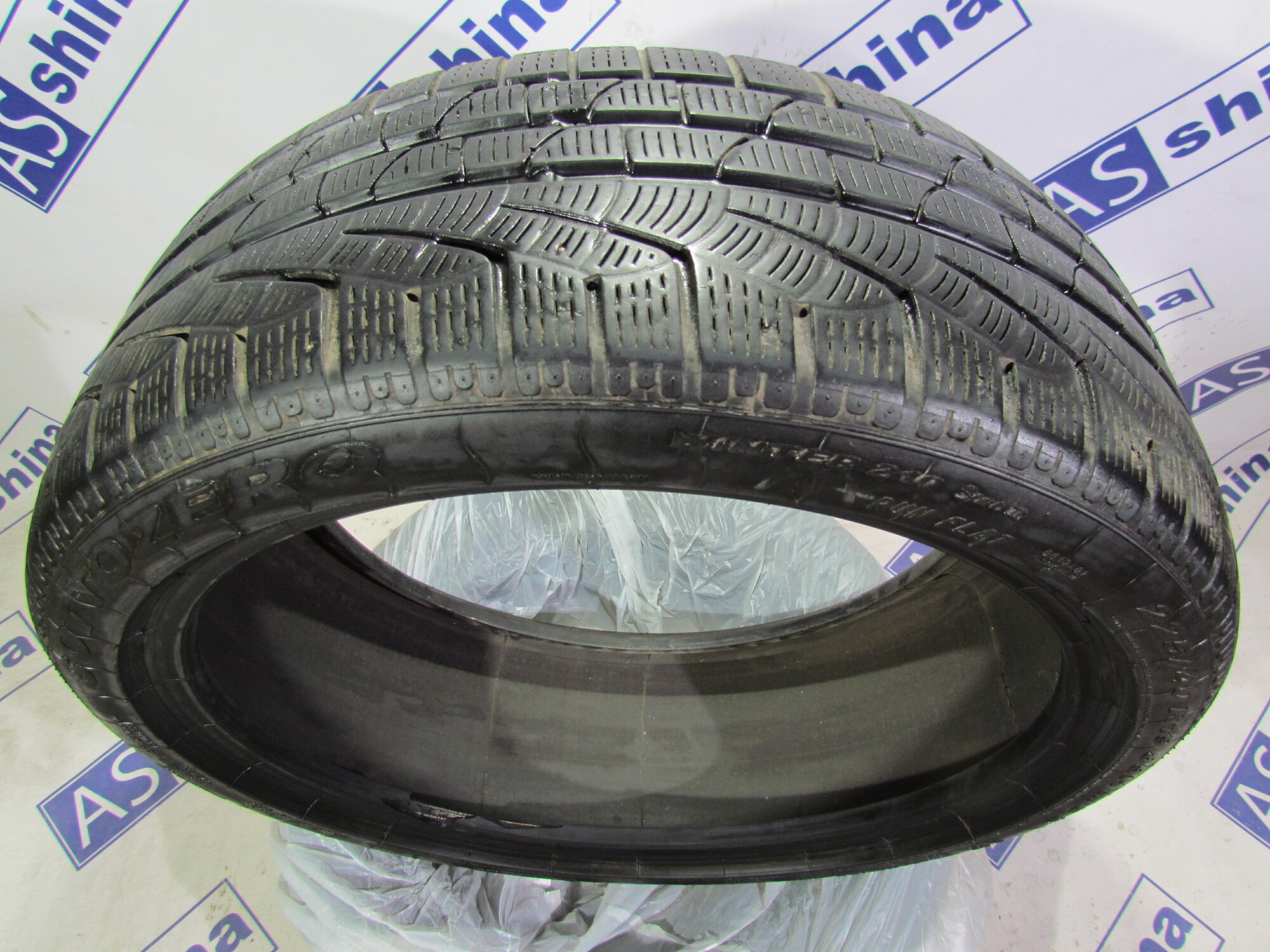 Комплект (2 шт) Pirelli W 210 Sottozero Serie II 225 40 R19 RunFlat зимние БУ шины 10-20% износ , артикул 0014245
