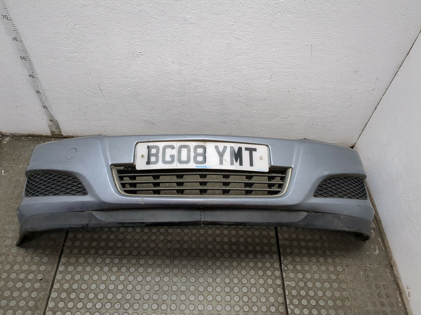 Бампер передний Opel Astra H Б/У