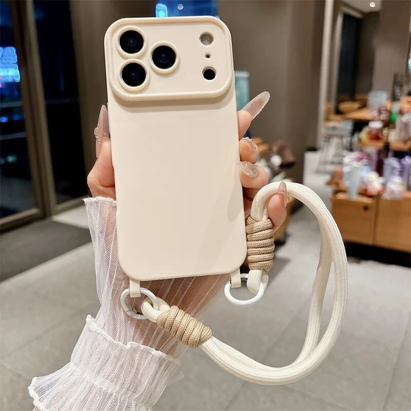 Чехол-накладка с ремешком на запястье для iPhone 17, 17E, 16, 16E, 15, 14, 13 Pro Айфон 16, White