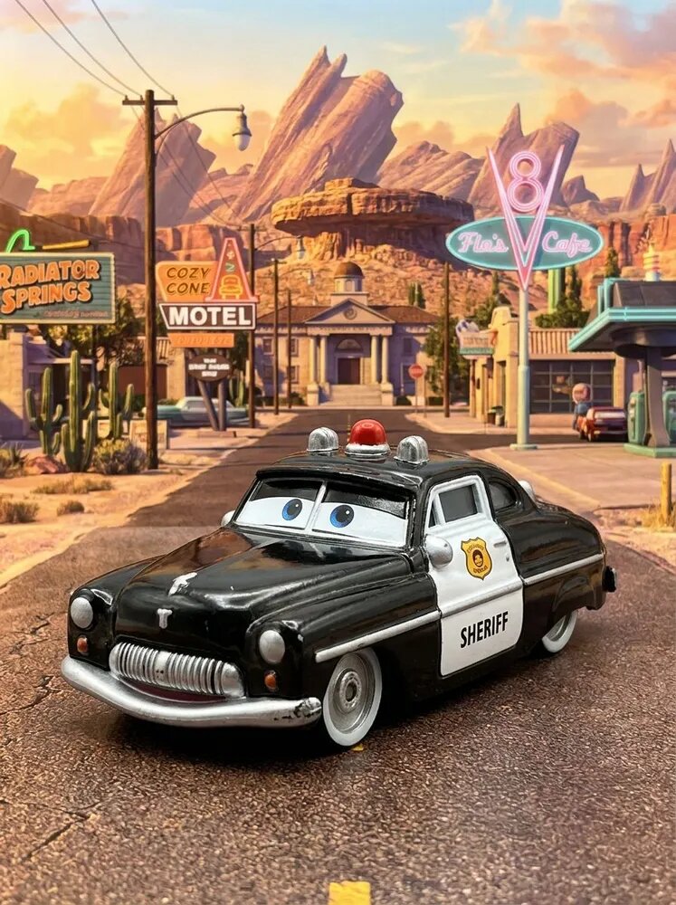 Коллекционная металлическая литая машинка из мультфильма "Тачки" (Cars) Шериф Радиатор Спрингс