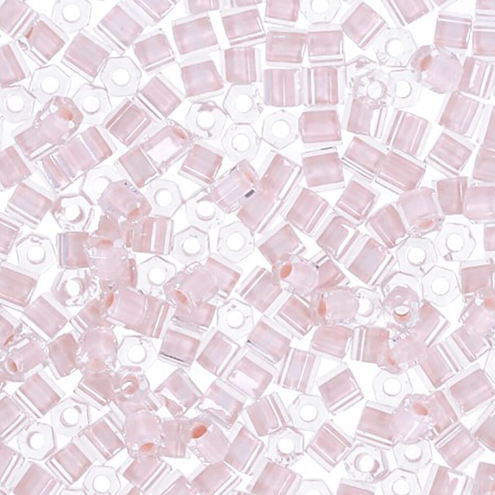 Бисер TOHO 11/0, Hexagon, №4, 2,2 мм, 5 штх5 г, №1068, кремовый
