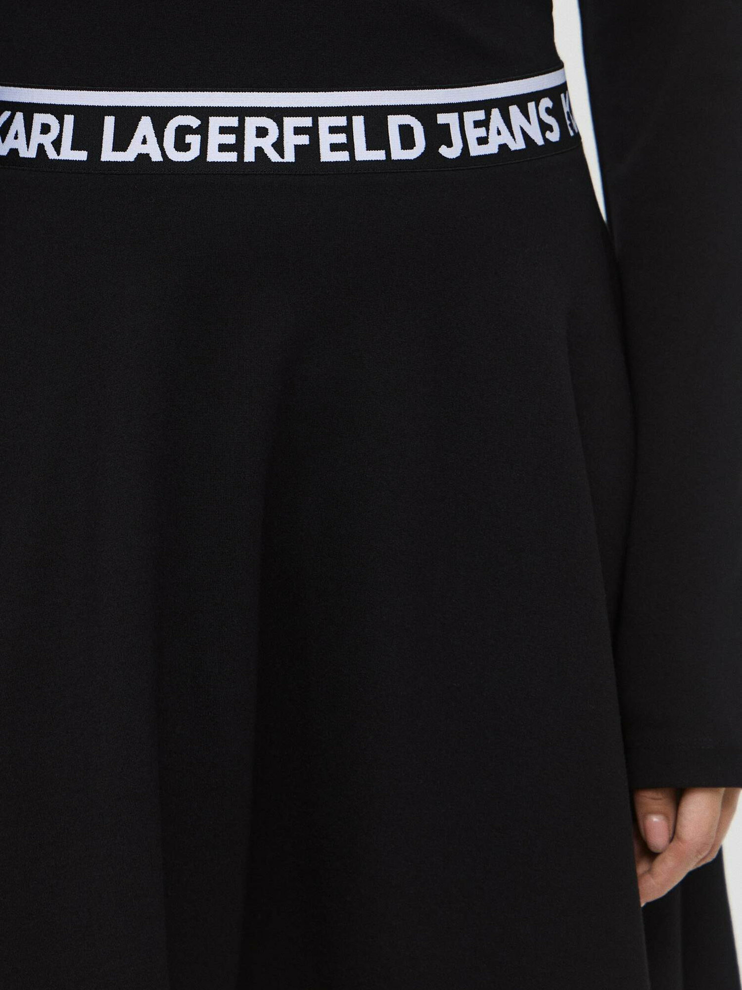Платье KARL LAGERFELD JEANS, размер M, черный — фото 1