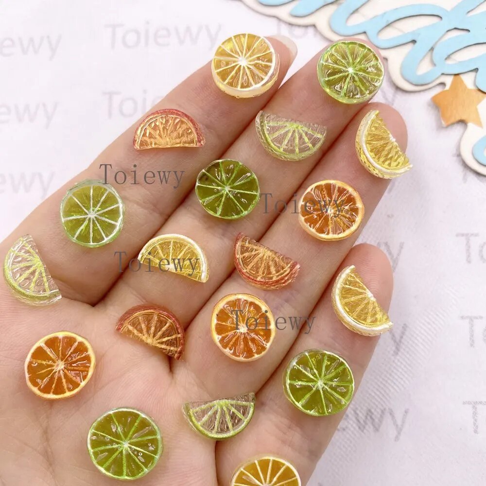 Ломтики фруктов из смолы Toiewy 80 шт. Random mixed