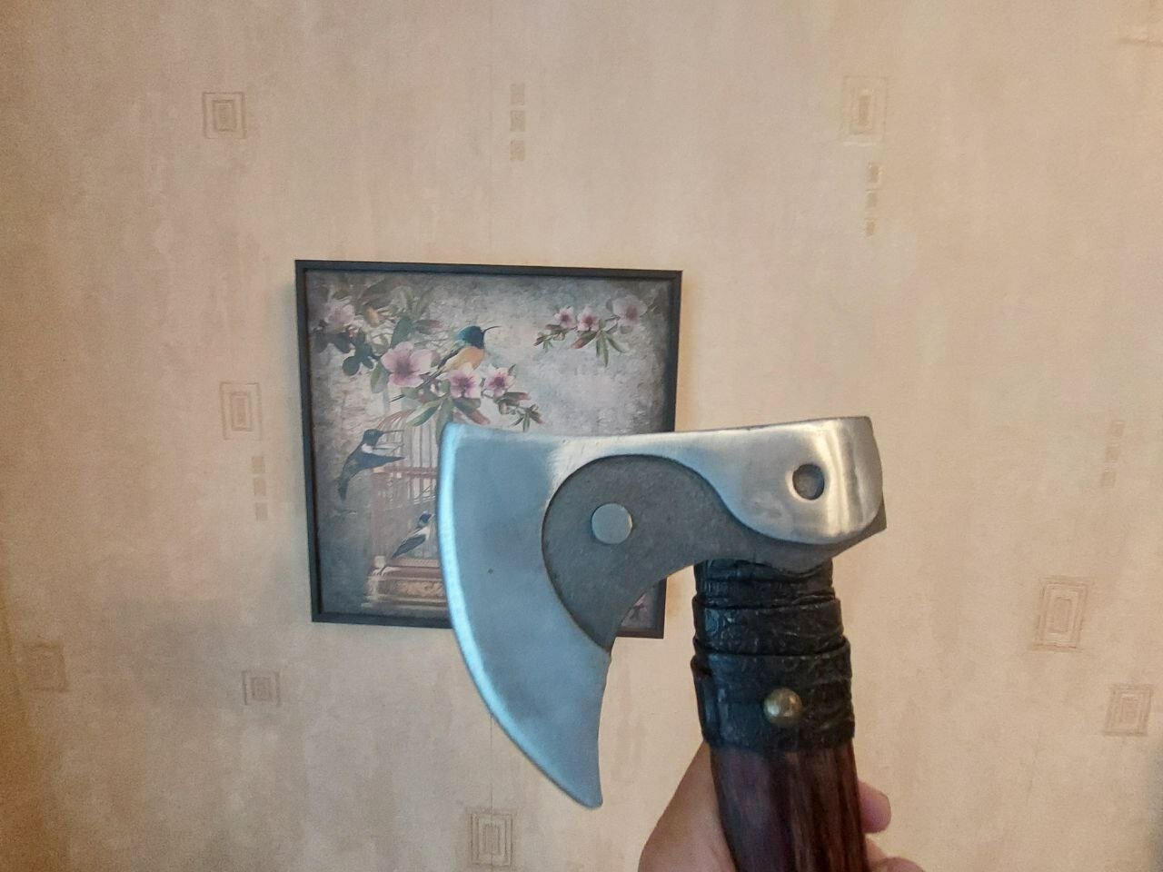 Топорик ручной работы " Инь-Янь" 33 см, с бусиной, сувенирный топор в подарок