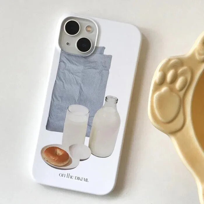 Чехол для iPhone 13 Milk & Donut, глянцевый, поликарбонат