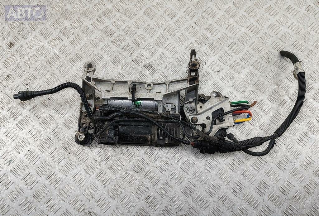 Компрессор пневмоподвески Volkswagen Touareg