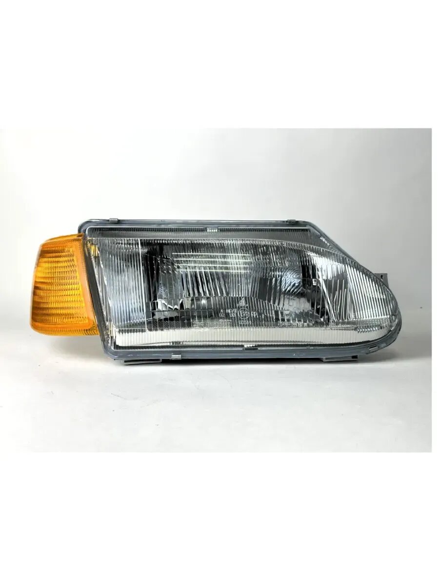 Фара для ВАЗ 2113, 2114, 2115 правая Bosch оригинальная