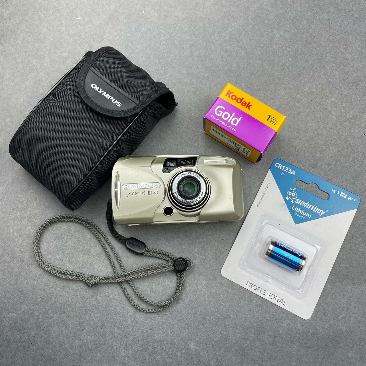 Винтажный пленочный фотоаппарат Olympus Mju III 80, с фотоплёнкой