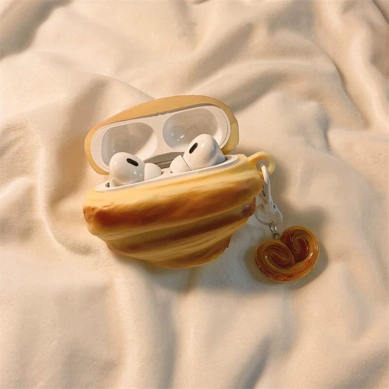 Силиконовый чехол для AirPods «Круассан» — румяная корочка, слоёная текстура, для 4, поддержка зарядки, подарок