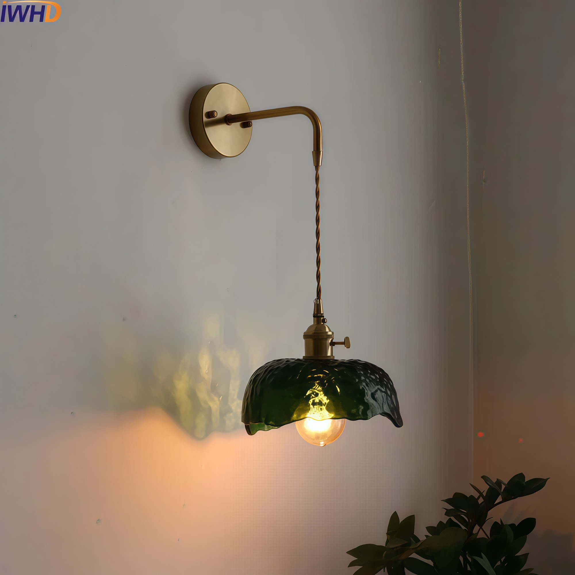 Настенный светильник IWHD винтажный хром, 4W(Max60w)，темно-зеленый стеклянный абажур