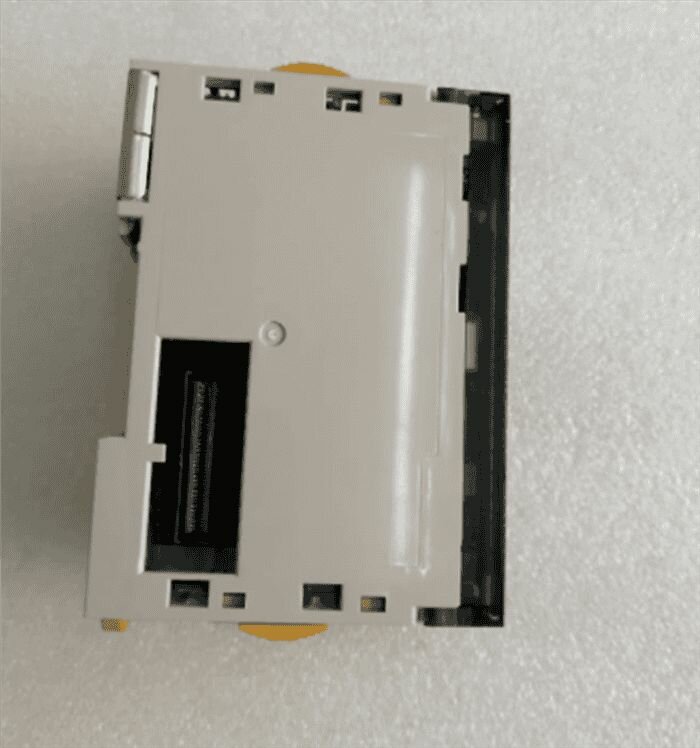 Модуль Omron CJ1W-NC213 — фото 1