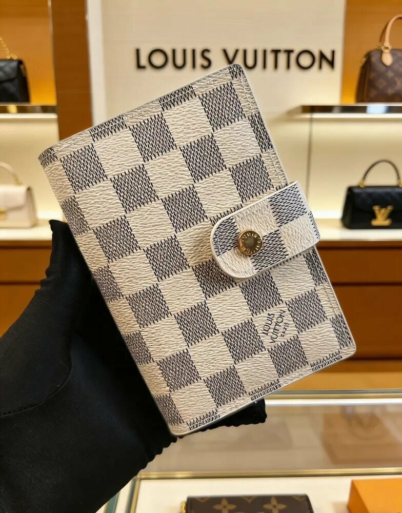 Louis Vuitton Блокнот