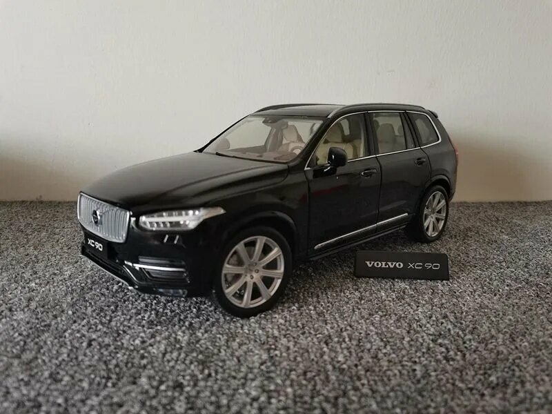 Volvo XC90 1: 18 Модель автомобиля из металлических сплавов / 26 * 10 * 10 см / Коллекционная модель автомобиля, черный