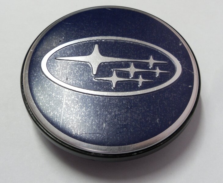Колпачок ступицы Subaru 62мм КИК*********************************