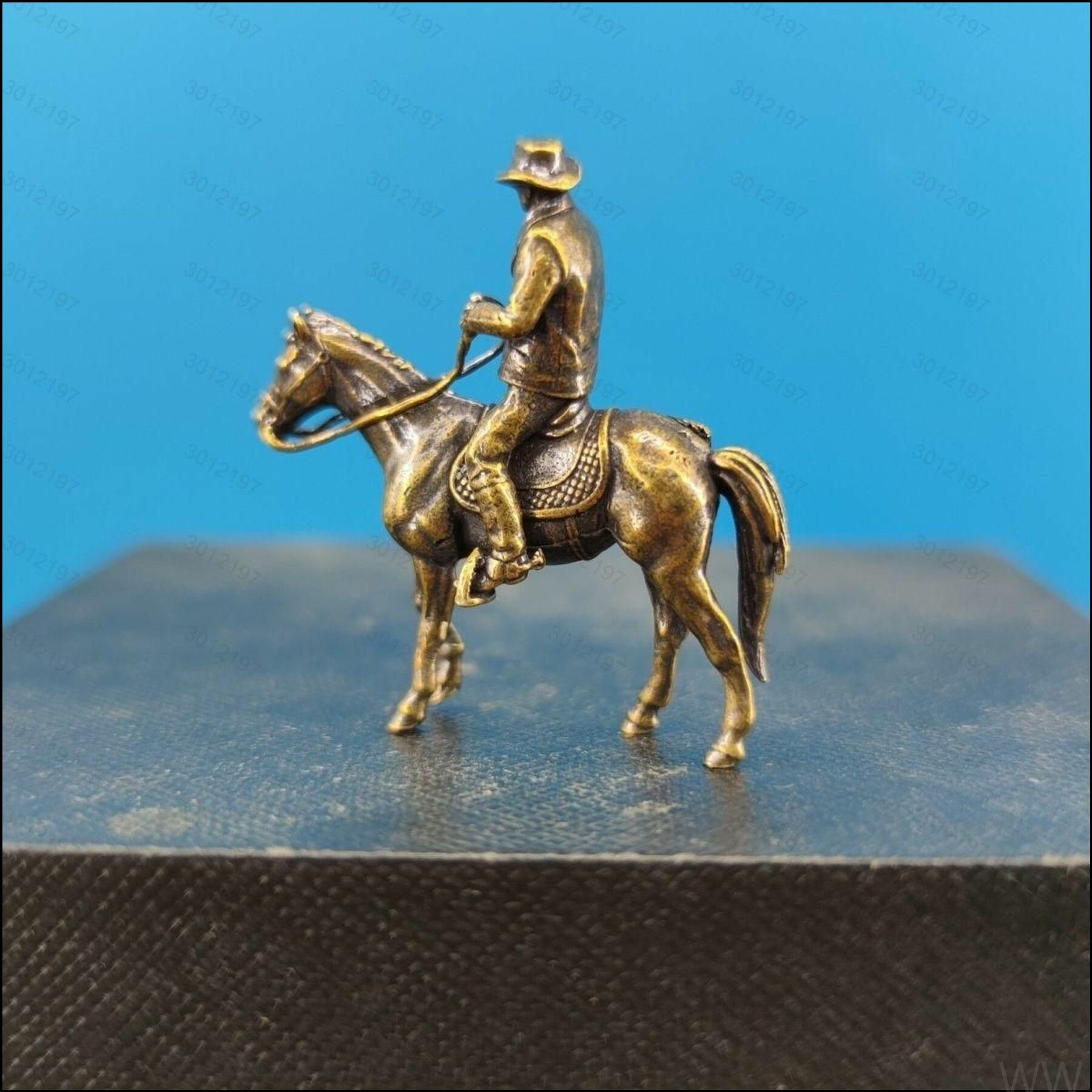 Латунная фигурка Red Dead Redemption, всадник, охотник за головами, каменная декорация, бонсай, аквариум, декоративный камень для автомобиля