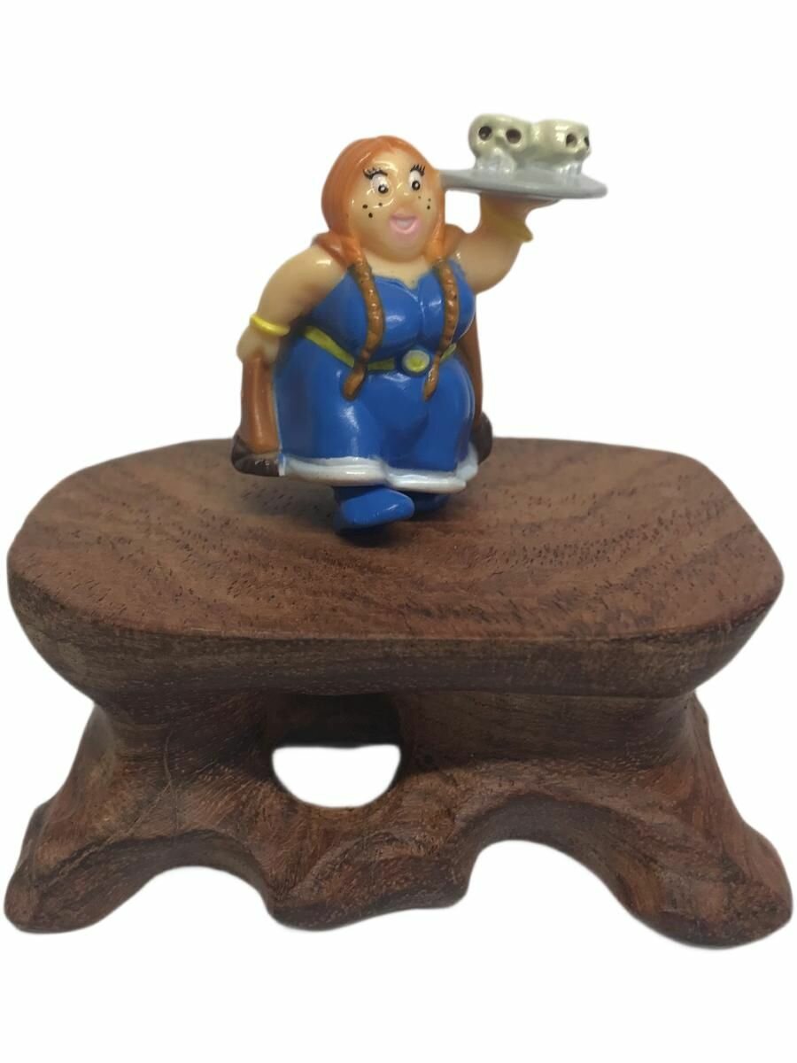 2S-260 Коллекционная киндер игрушка Жена Гроссбафа / Kinder Surprise / "Astrix et les Vikings" ( Астерикс и викинги )