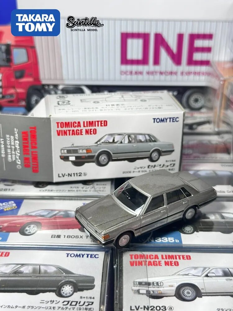 Машинка Tomytec 1/64 Tomica Limited Vintage Tomytec TLV LV-N112b Alloy Car Model Collection Gift