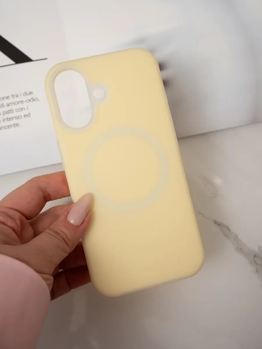 Чехол О'кейси, MagSafe, для iPhone 17, защита камеры, жёлтый — фото 1