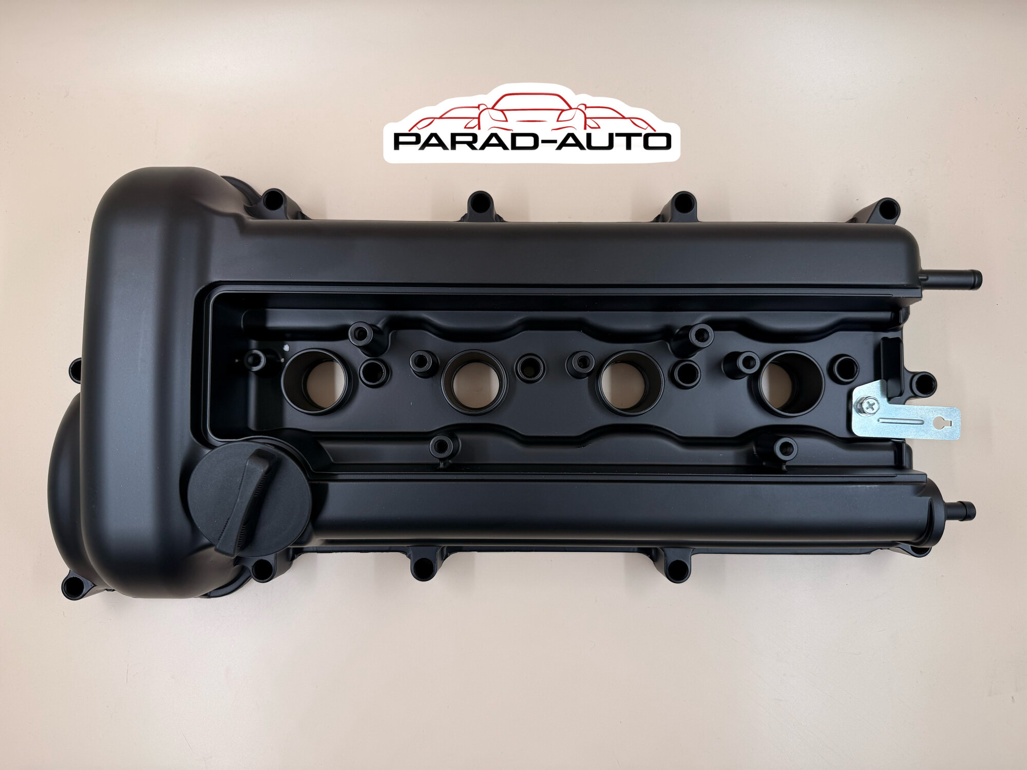 Алюминиевая черная клапанная крышка с прокладкой HYUNDAI SOLARIS/ CRETA /ELANTRA /KIA CEED/ CERATO /RIO 1.6L G4FC G4FA Арт: 224102B100/22410-2B100/224102B002/22410-2B002/224102B000/22410-2B000/224102B110/22410-2B110