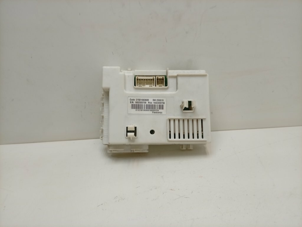 RST602 кт66 Электронный модуль для стиральной машины Hotpoint-Ariston 21501363600 б/у