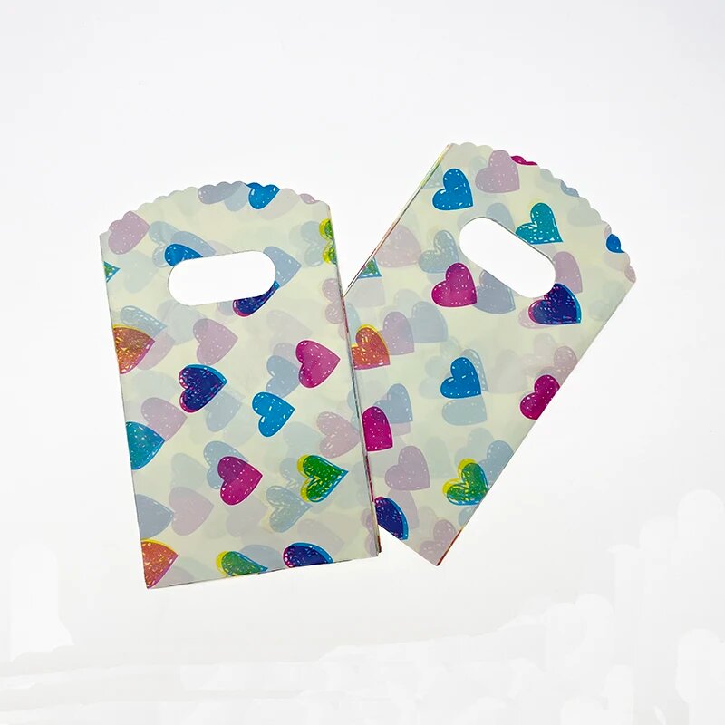 Белая подарочная сумка с ручкой, Colorful Heart, 9*15 см